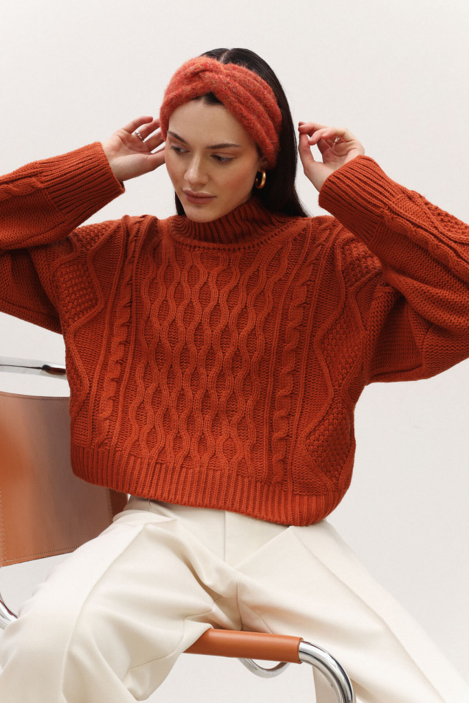 Cветр STORMI O.TAJE